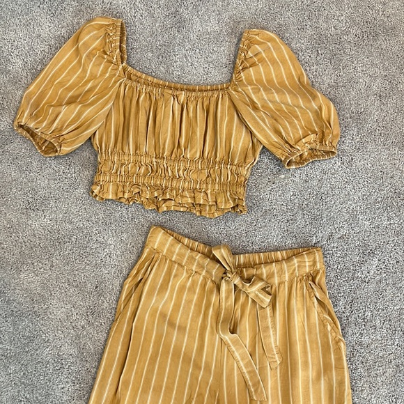 Arizona Jean Company | Pants & Jumpsuits | Stripped Yellow Matching Set ...